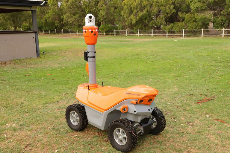 Mobility robot for green hydrogen production in Australia