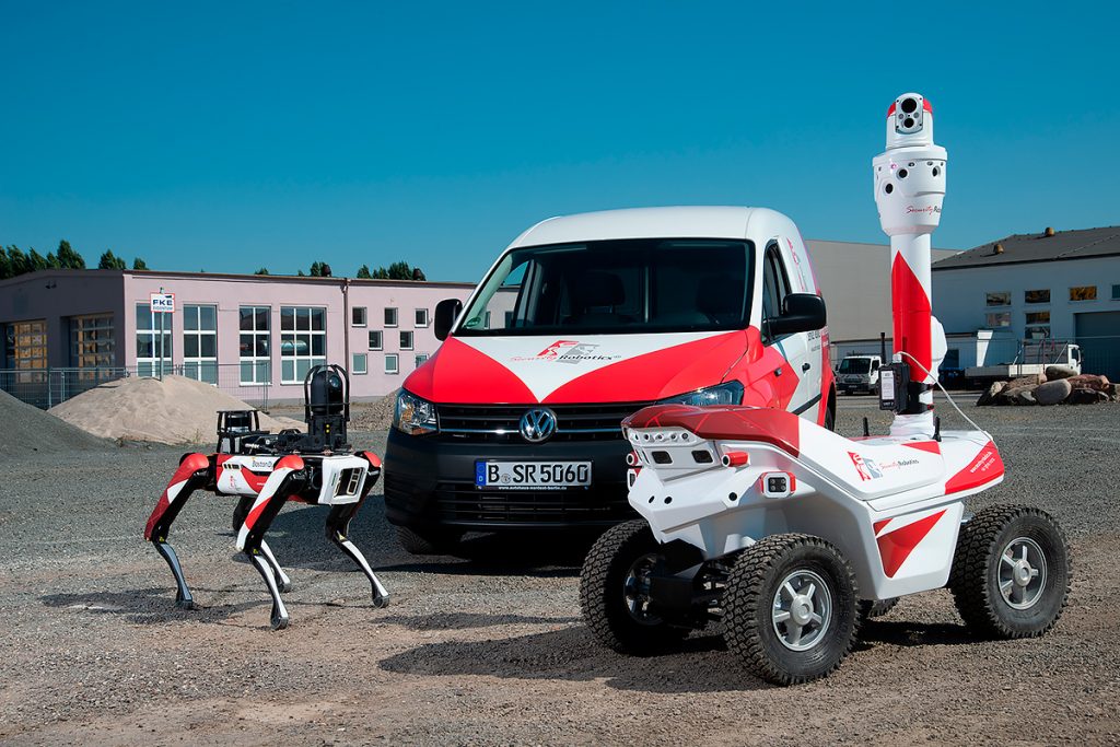 Security robots in the USA. ISC WEST Las Vegas security expo